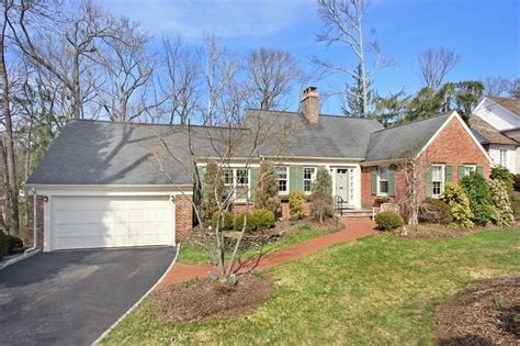 186 Rensselaer Rd Essex Fells Twp Nj 07021 1308 Mls 3213383 Redfin