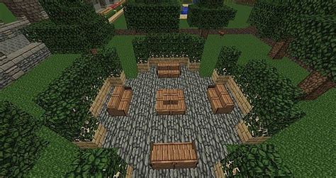 A Castle Courtyard Minecraft Map