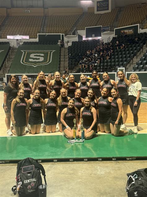 Central Good Luck To All The Girls Trying Out For Cms Cheerleader