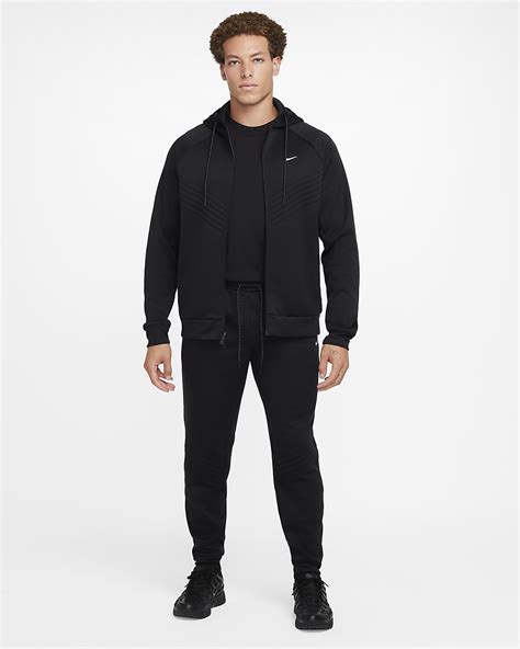 Nike Therma Sphere Men S Therma Fit Water Repellent Winterized Fitness