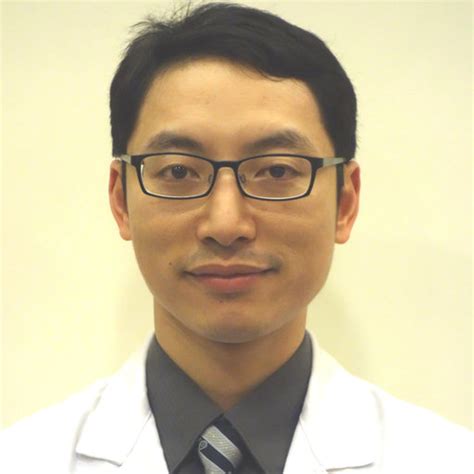 Yi Cheng Wu Medical Doctor Department Of Sports Medicine