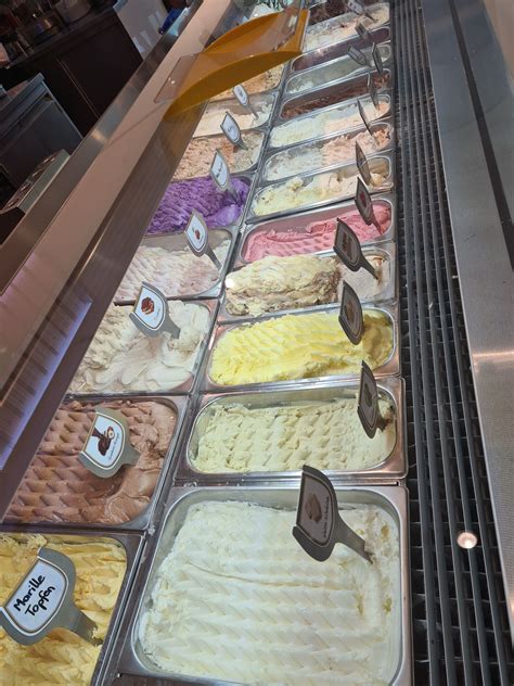 Bella Italia Eis Cafe Bar Und Bella Italia Dorfcafe