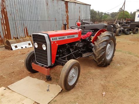 Massey Ferguson 240 Mega Tractor Ets