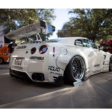 Liberty Walk GTR Photo By Weshowell Blacklist Nissan Gtr Libertywalk Via