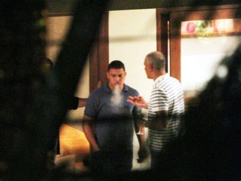 Tenso Mano Flagrado Fumando Ronaldo Promete Medidas Legais