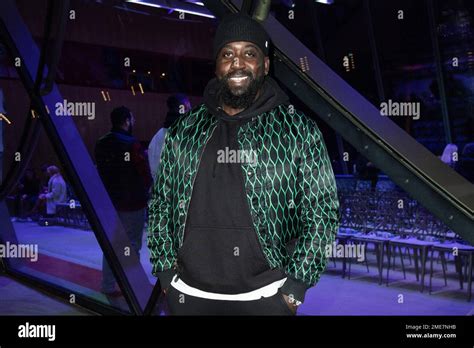 Bayou Sarr Attending The Chmps Parisse Haute Couture Spring Summer 2023