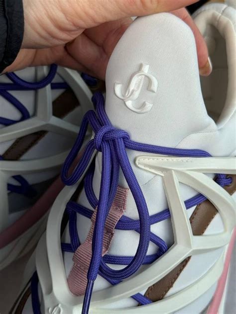 Кросівки — ціна 5300 грн у каталозі Кросівки Купити жіночі речі за доступною ціною на Шафі