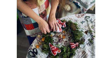 Christmas Wreath Making Party Available Nationwide