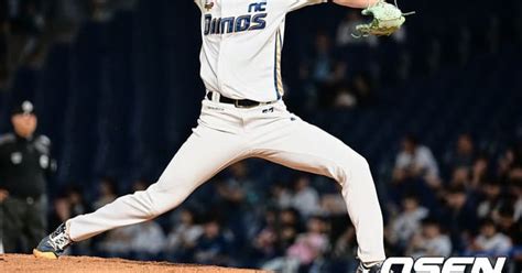 사진 역투하는 전사민 조선비즈