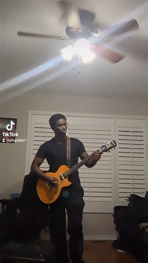 A Lil Scuttle Buttin R Bluesguitarist