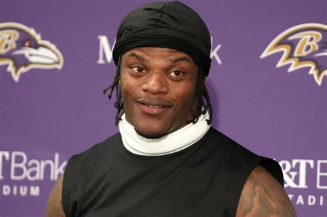 Lamar Jackson Of Baltimore Ravens Wins Most Valuable Player At Nfl Honors