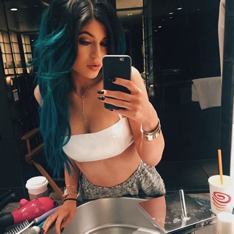 22 Best Kylie Jenner Hair Colors Kylie Jenner Rainbow Hairstyles