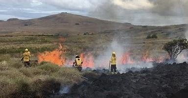 DECLARAN ALERTA ROJA EN ISLA DE PASCUA POR INCENDIO FORESTAL Analiza Maule