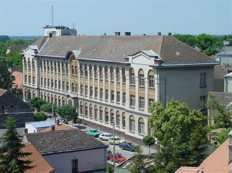 Dan Otvorenih Vrata Mitrovačke Gimnazije Vojvodina Uživo Vesti