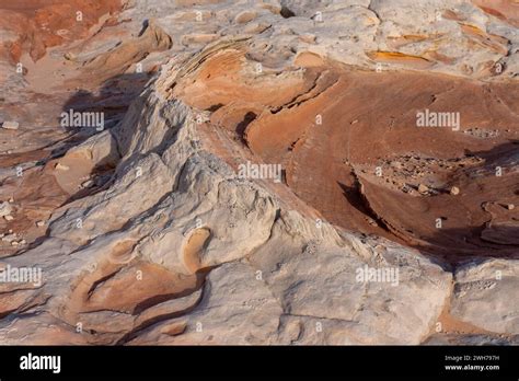 Plastic Deformation Compaction Bands In Navajo Sandstone White