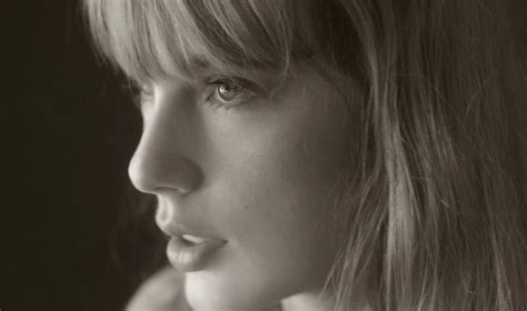 Taylor Swift Fans Go Into Meltdown As She Launches New Countdown