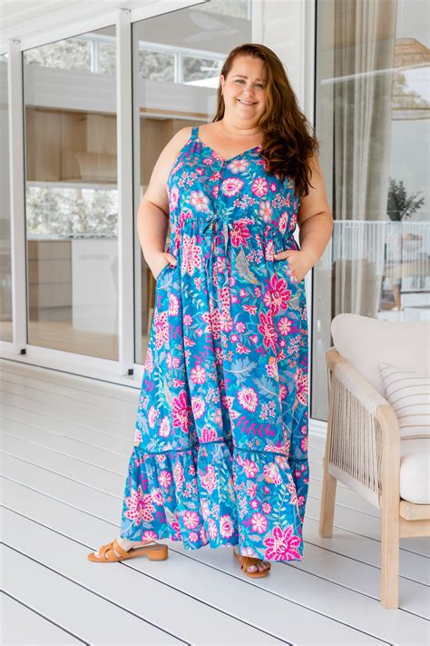 April Maxi Dress In Paisley Floral Proud Poppy Clothing