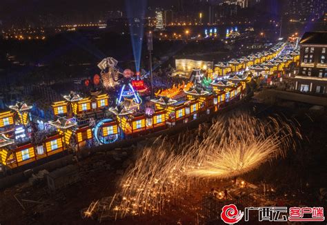 高清图集： “南宁之夜”璀璨绽放！南宁市新浪新闻