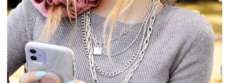 Alerta Trendy Collares en capas Joyas y accesorios para niñas y adolescentes Claire s