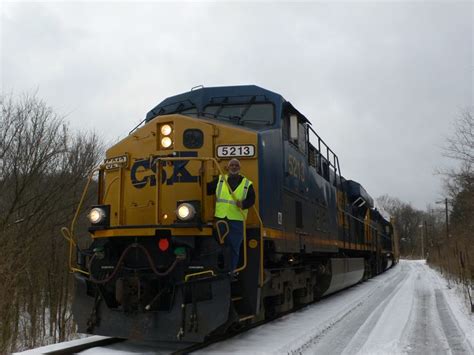 Locomotive Engineer Mike Barnett Train Train Photography Train Pictures