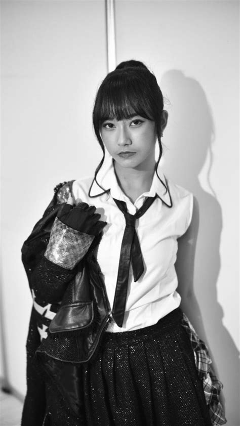 Freya Jkt48 Orang Cantik Gadis Hitam Kacamata Hitam
