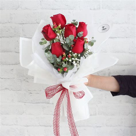 Ayana Roses Flower Bouquet Same Day Delivery Kajang Florist