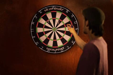 Winmax Blade 18 Bristle Dartboard Steel Tip Dart Board With Flights