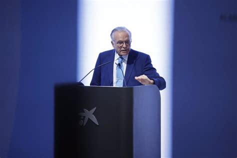 Economía Isidro Fainé es reelegido vicepresidente de la Real Academia de Ciencias Económicas y