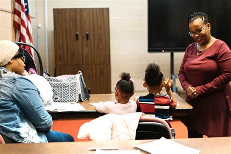 5 Ways The Two Generation Approach Helps Mississippi Women And Their