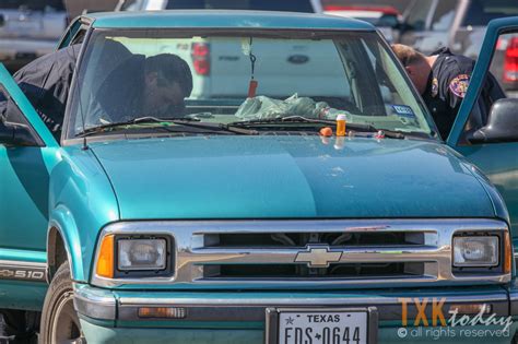 TTPD Arrests Fugitives After Officer Recognizes Car Texarkana Today