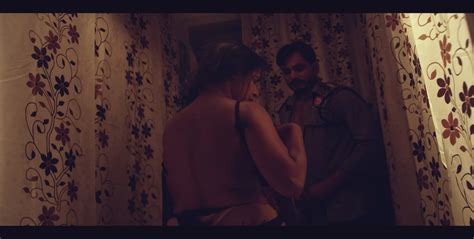 GLTTRCOMPLAT Postimages