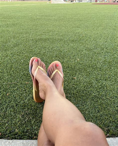 Is My Second Toe Long Enough R Longersecondtoes