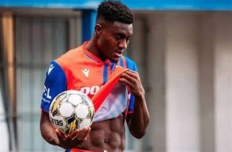 Eintracht Frankfurt Abandons Rafiu Durosinmi