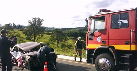 G1 Acidente Deixa Dois Mortos E Um Ferido Na BR 265 Em Lavras MG