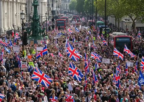 Thousands Clash In London Streets As Tommy Robinson March Meets Anti