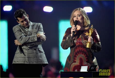 Adeles Brit Awards 2016 Performance Video Watch Now Photo 3587812