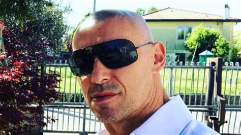 Daniele Brusò Non Ce Lha Fatta Il Male Ha Avuto La Meglio Bigodino