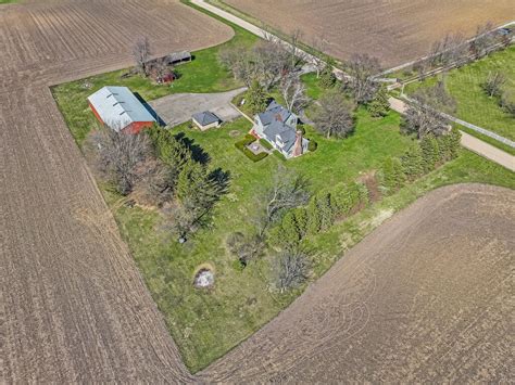 15 Acre Farmette Curb Appeal For Sale In Yorkville Il Kendall