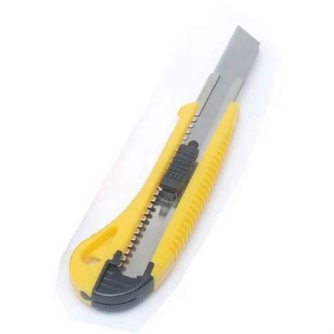Ge Tech Plastic Utility Knife 18mm At ₹ 55 Piece In New Delhi Id 20905120662