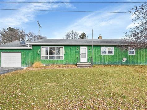 700 Fritzie Ave Crivitz WI 54114 Zillow