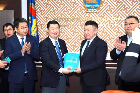 Ардчилсан нам “Бүтэн Монгол Бүрэн ардчилал” мөрийн хөтөлбөр боловсруулжээ