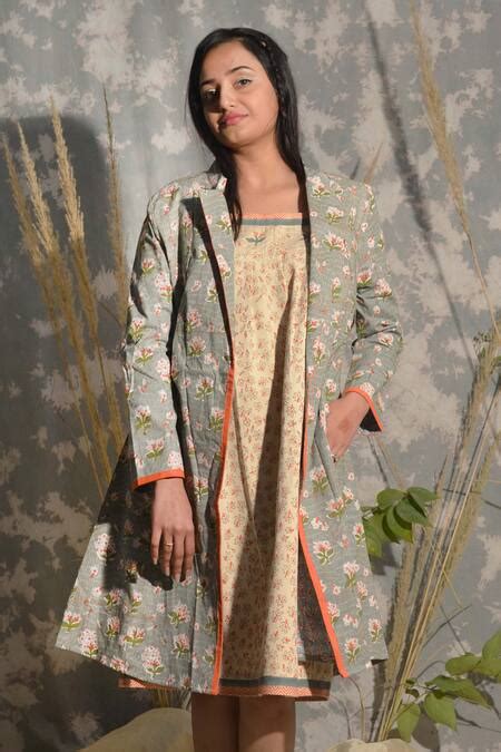 Buy Grey Cotton Print Harsingaar Lapel Collar Double Sided Trench