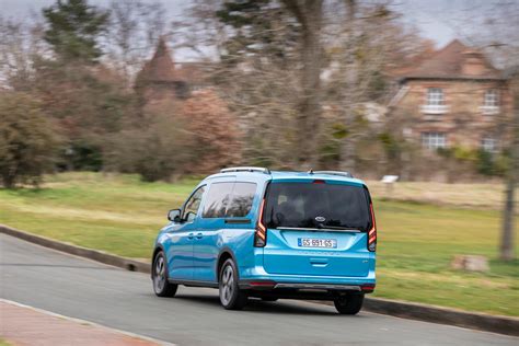 Photo 7 Malus Grand Tourneo Connect 4x4 Essai Ford Grand Tourneo