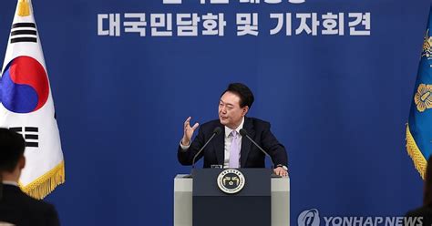 내년도 의대 정원 재차 못 박은 尹여야의정 협의체 향배 주목