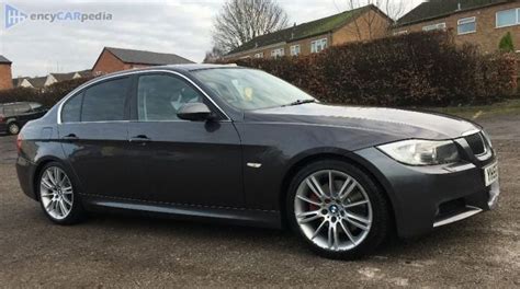 Bmw 320i Tech Specs E90 Top Speed Power Acceleration Mpg All 2007 2012