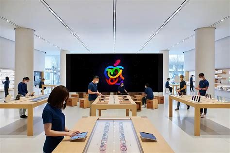 Cửa hàng Apple Store trực tuyến chính thức mở cửa tại Việt Nam từ hôm