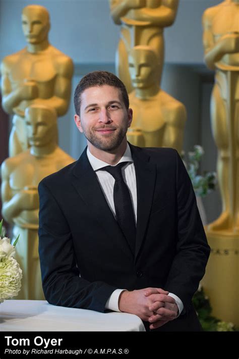 Profile Ohio Native Tom Oyer Works For The Academy The Gold Knight Latest Academy Awards