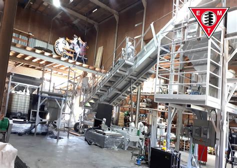 Portable Coating With Conveyor And Bypass Emt Products