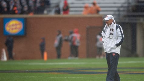 Auburn Footballs Hugh Freeze Wont Address Possible Player Suspensions