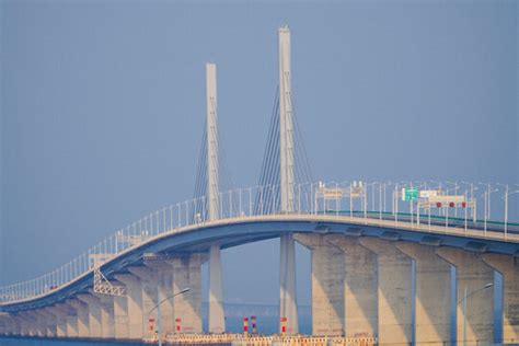 港珠澳大桥图片素材 港珠澳大桥设计素材 港珠澳大桥摄影作品 港珠澳大桥源文件下载 港珠澳大桥图片素材下载 港珠澳大桥背景素材 港珠澳大桥模板